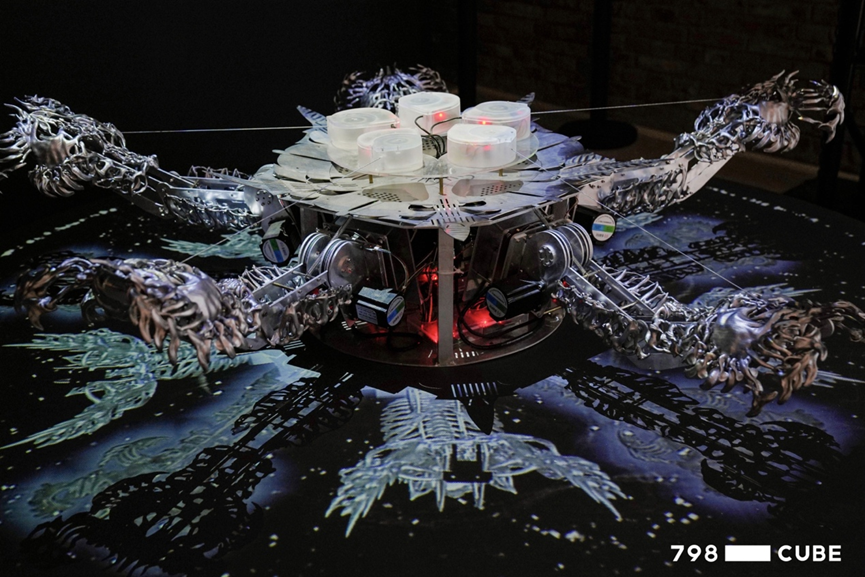 798CUBE新年大展开幕，探秘人机合一的未来世界 | 极客公园