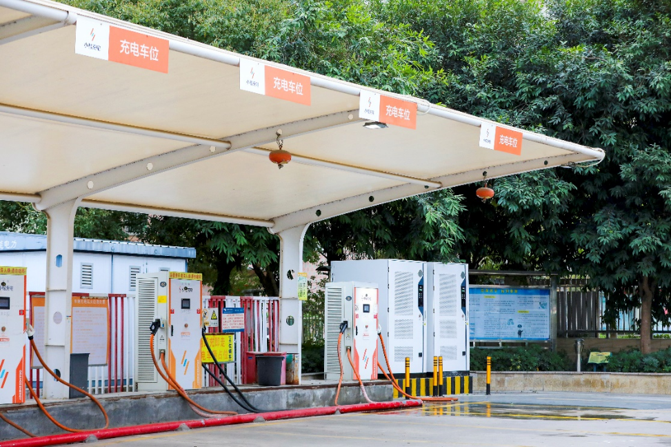 小桔能源携手中国电气装备投资公司 共建充电站配储项目 | 极客公园