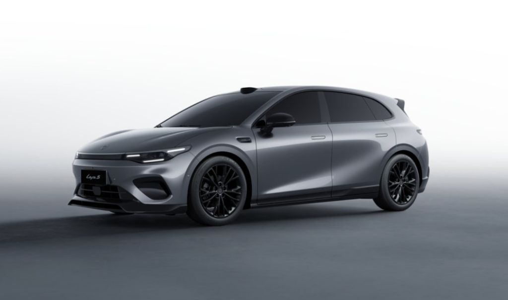 零跑慕尼黑车展曝光新车 Lafa5，主打运动年轻今年 4 季度开售 | 极客公园