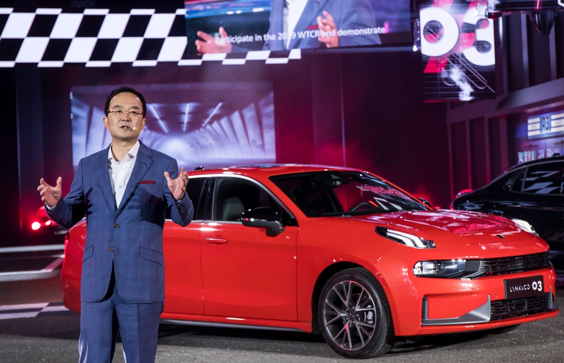 携手Cyan Racing 征战2019年WTCR赛事，领克在引领什么？ | 极客公园