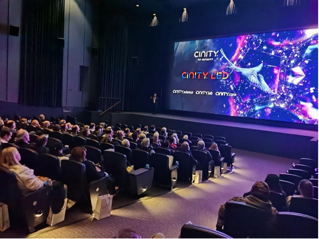 中影CINITY应国际巨幕影院协会邀请专场讲演高格式电影技术 赢得高度赞誉和广泛关注 | 极客公园