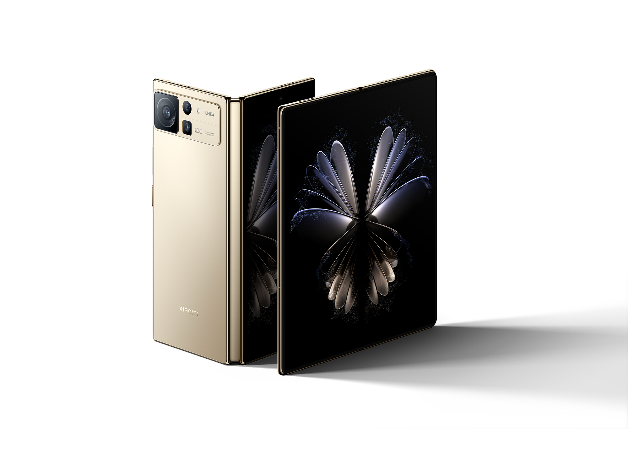 8 月 16 日正式首销 8999 元起，Xiaomi MIX Fold 2 引领折叠屏进入轻薄时代 | 极客公园